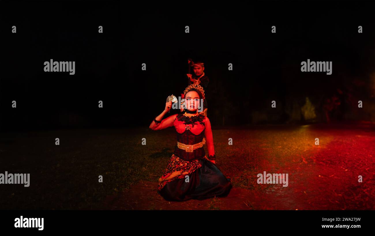 Young faces full of anguish hi-res stock photography and images - Alamy