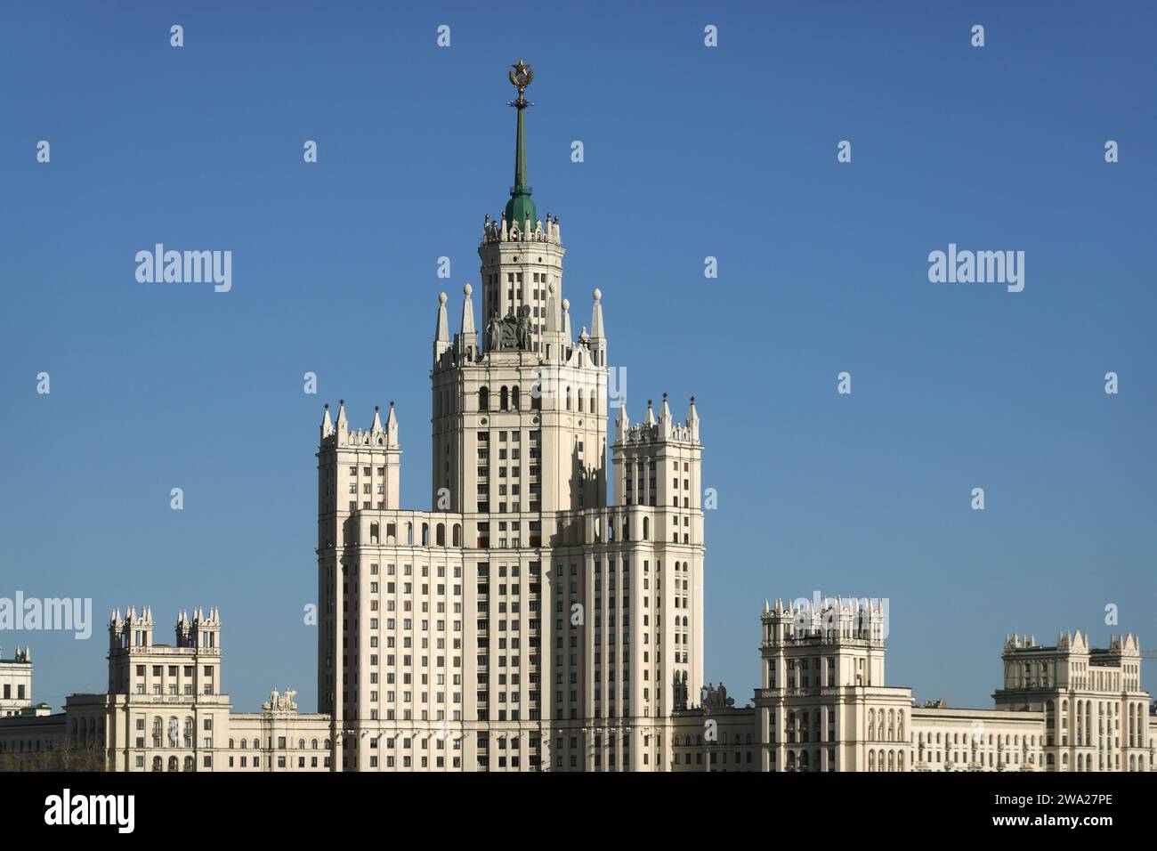 Kotelnicheskaya embankment building part hi-res stock photography and ...