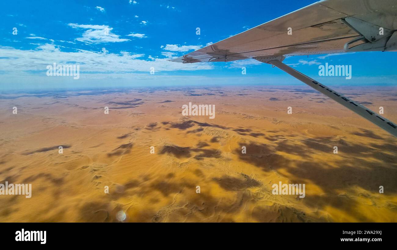 Atlantic ocean flight hi-res stock photography and images - Alamy