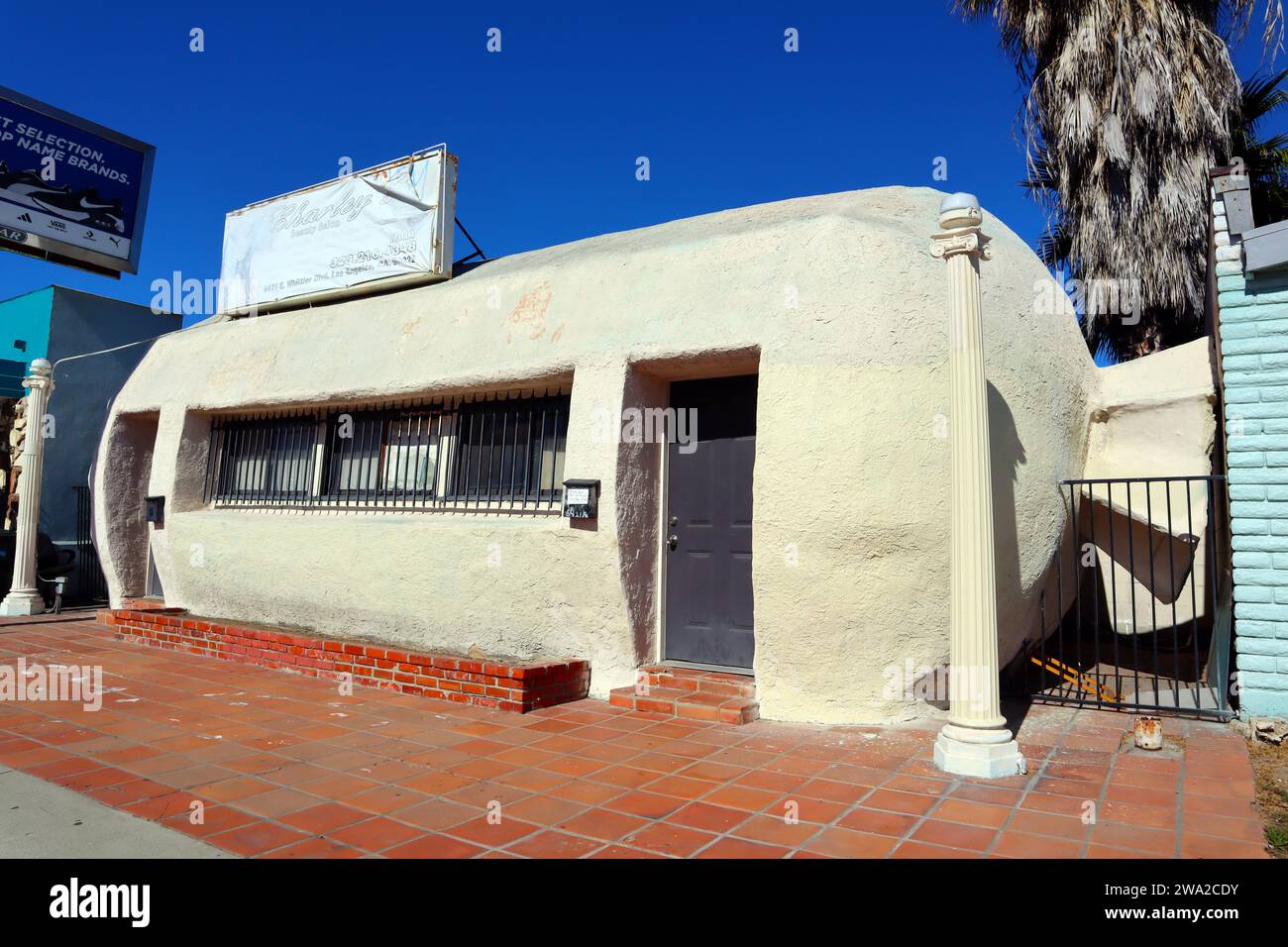 Los Angeles, California: The Tamale Building, a programmatic ...