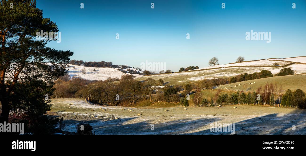 UK, England, Cheshire, Rainow, winter, Kerridge Hill and White Nancy in ...