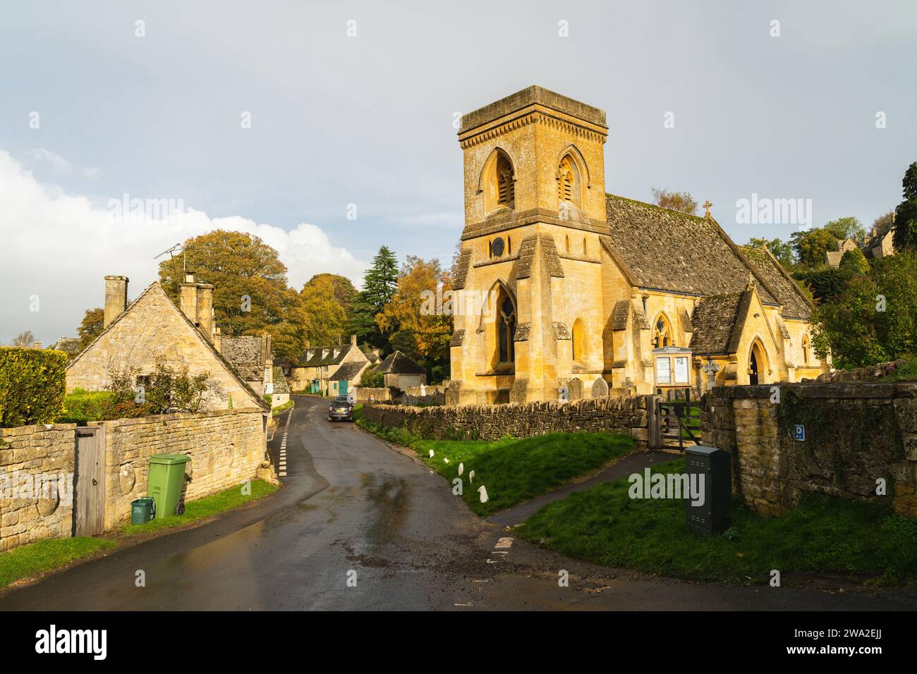 Snowshill village cotswolds hi-res stock photography and images - Alamy