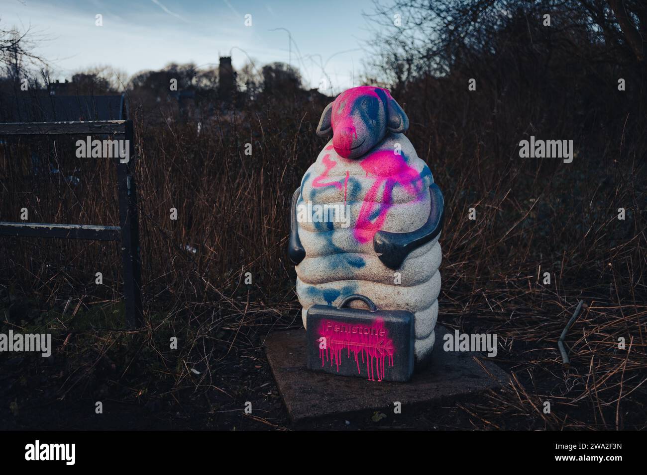 Penistone sheep art hi-res stock photography and images - Alamy