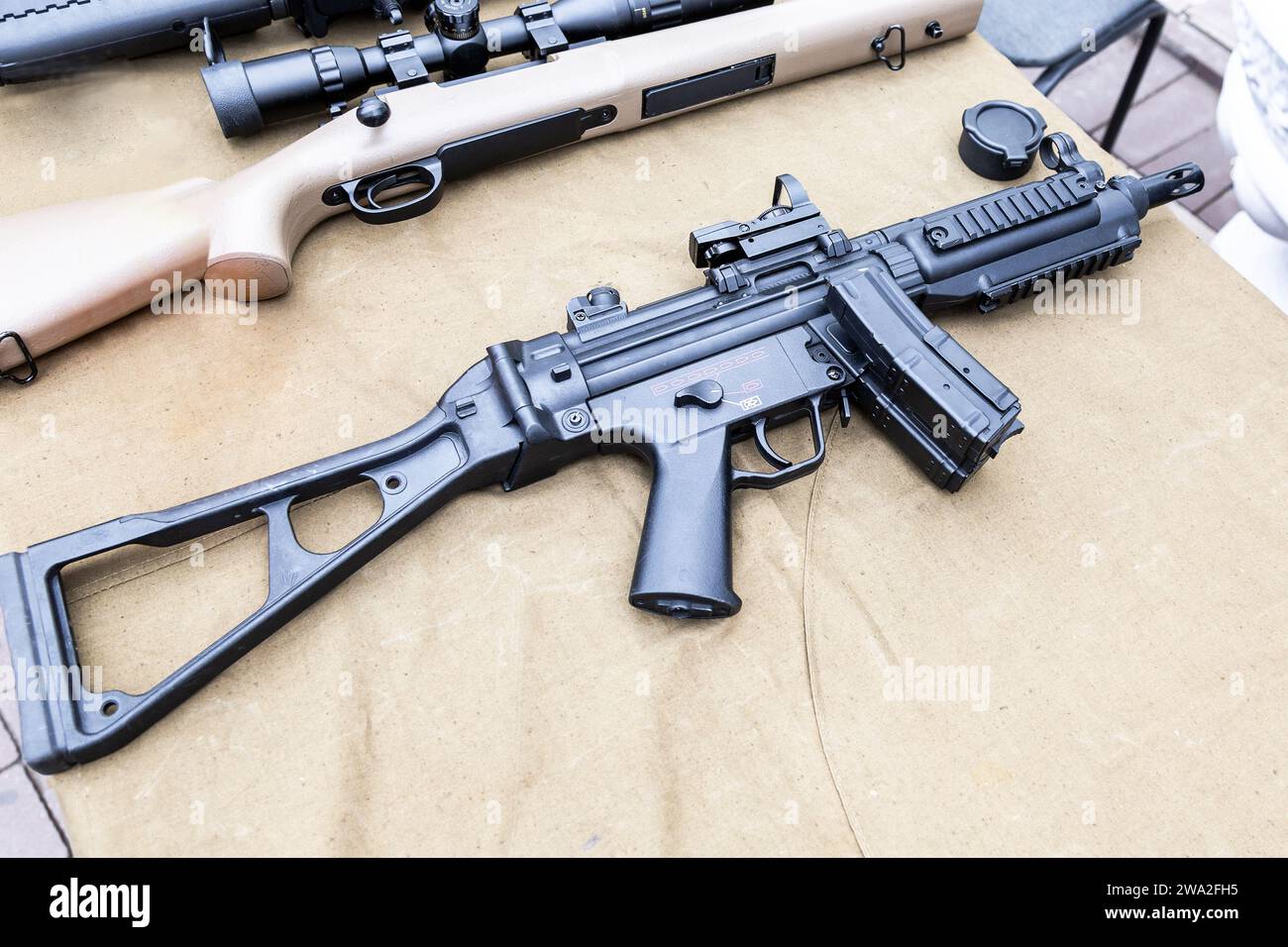 Modern russian automatic assault rifle. Tactical weapons Stock Photo ...