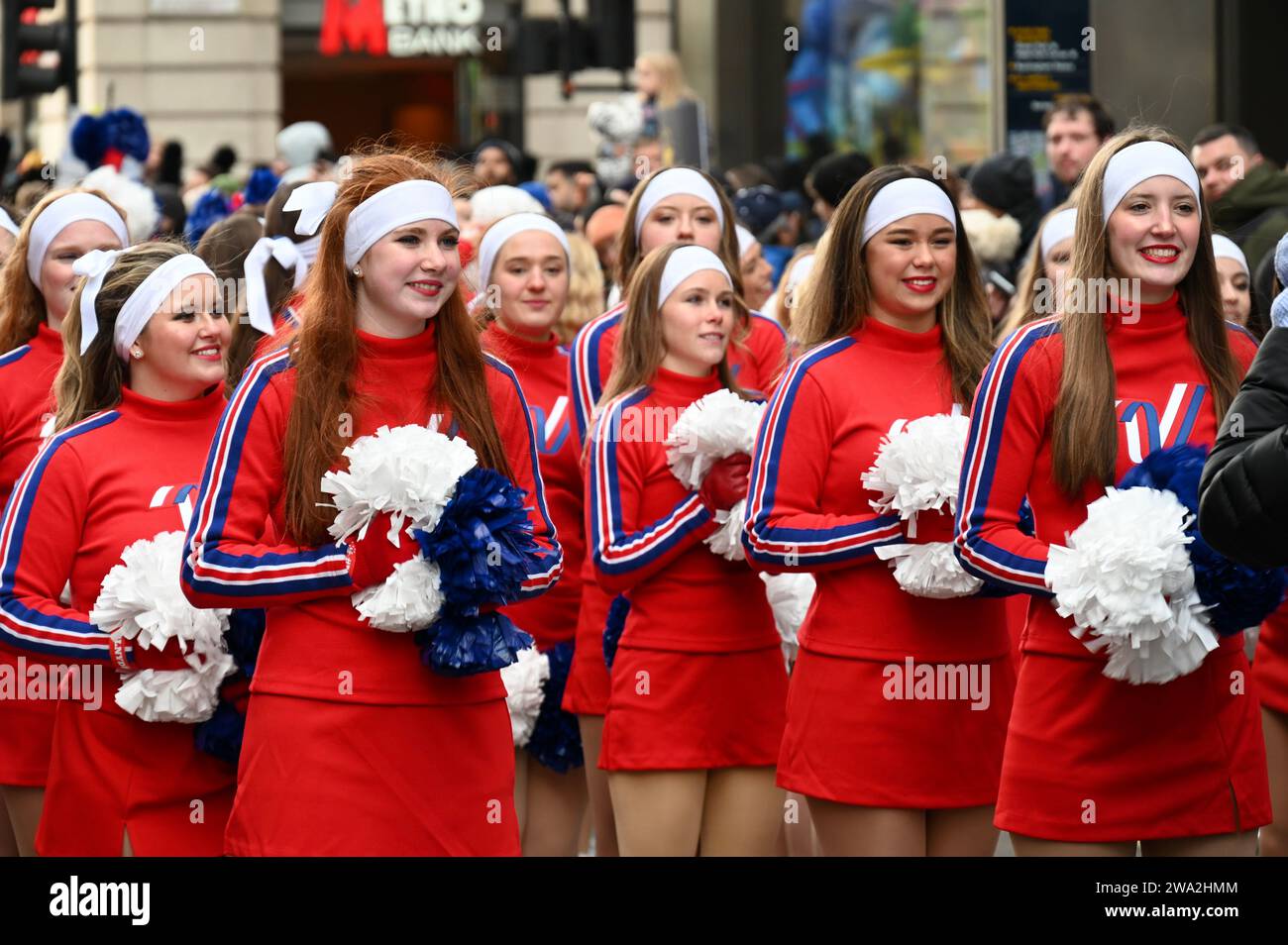 London Uk Varsity Spirit Cheerleaders Crowds Gathered In Central