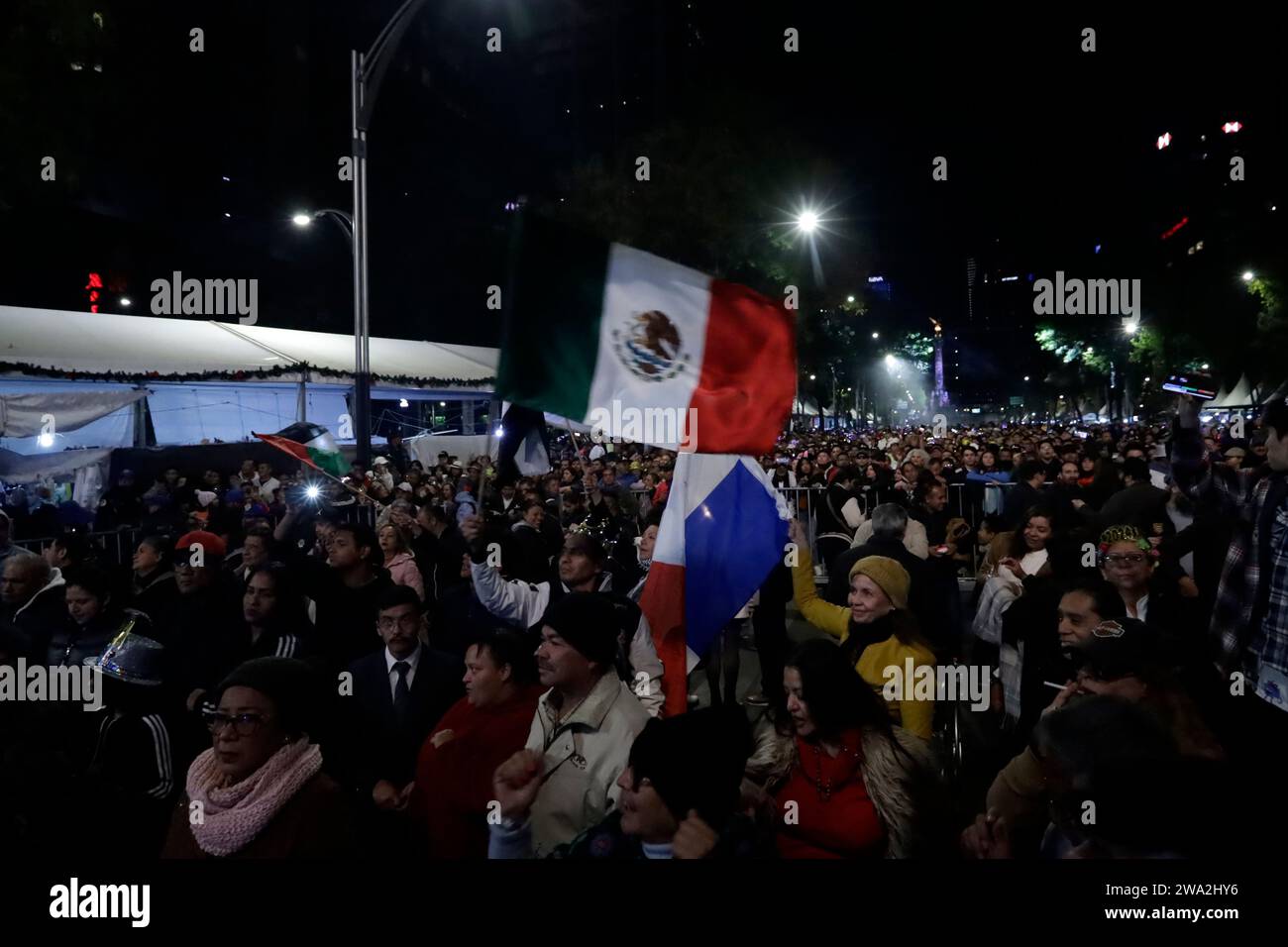 Non Exclusive: December 31, 2023, Mexico City, Mexico: Thousands of ...
