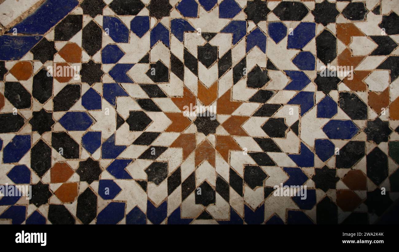 Islamic moroccan tiles hi-res stock photography and images - Alamy