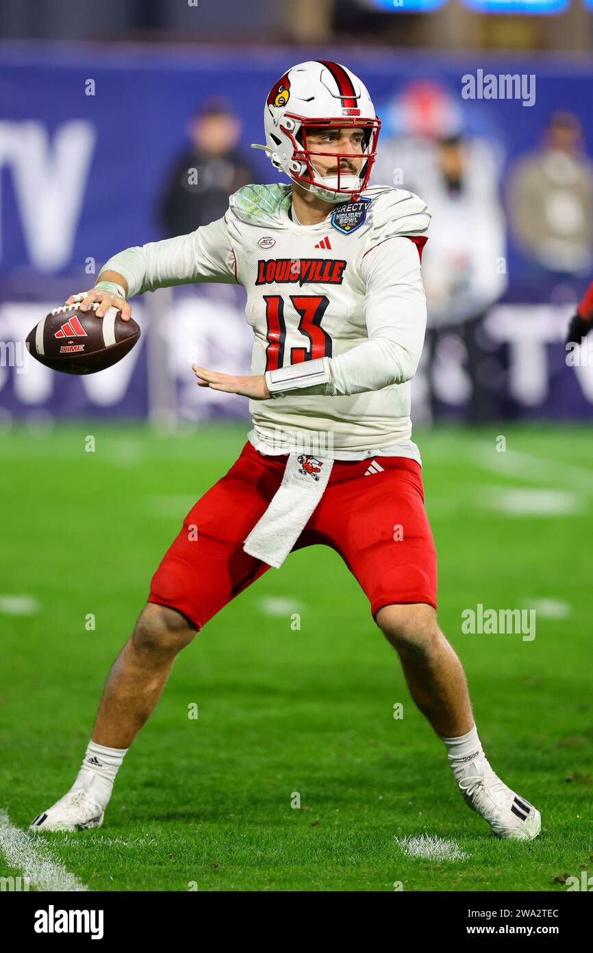 SAN DIEGO, CA - DECEMBER 27: Louisville Cardinals quarterback Jack ...