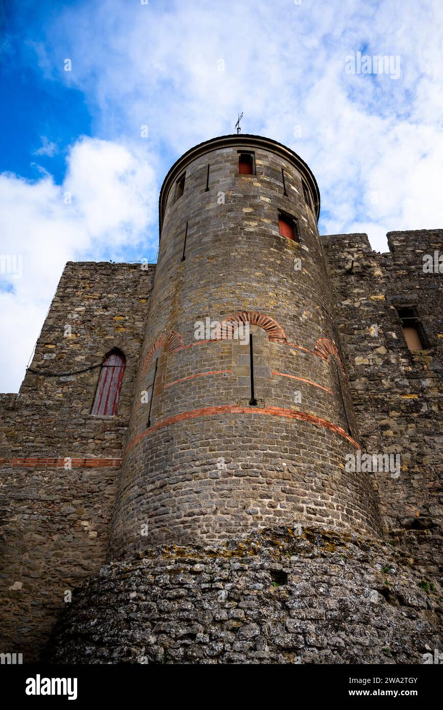 La Cité, medieval citadel with numerous watchtowers and double-walled ...