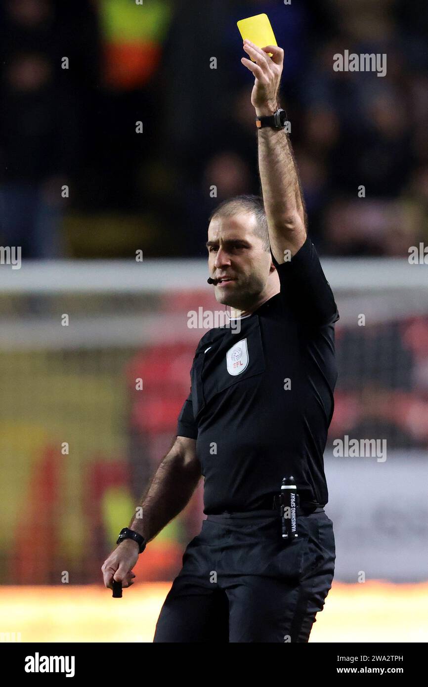 Referee alex chilowicz hi-res stock photography and images - Alamy