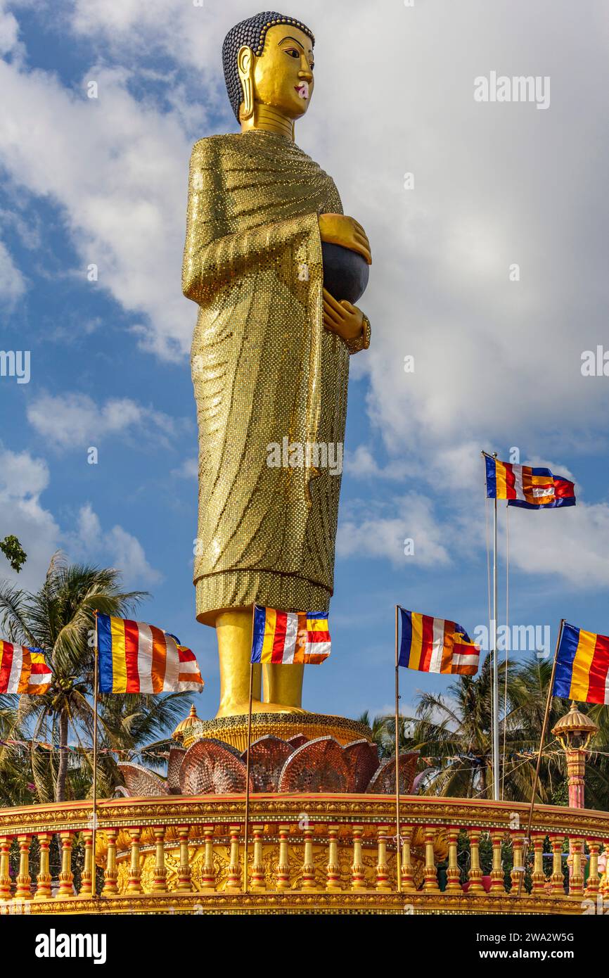 Colourful buddha religion flags hi-res stock photography and images - Alamy