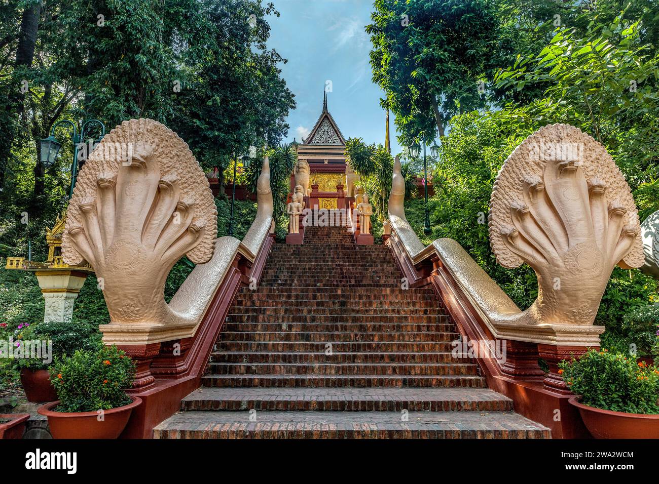 Giant staircase with carved Nagas, Wat Phnom, Phnom Penh, Cambodia ...