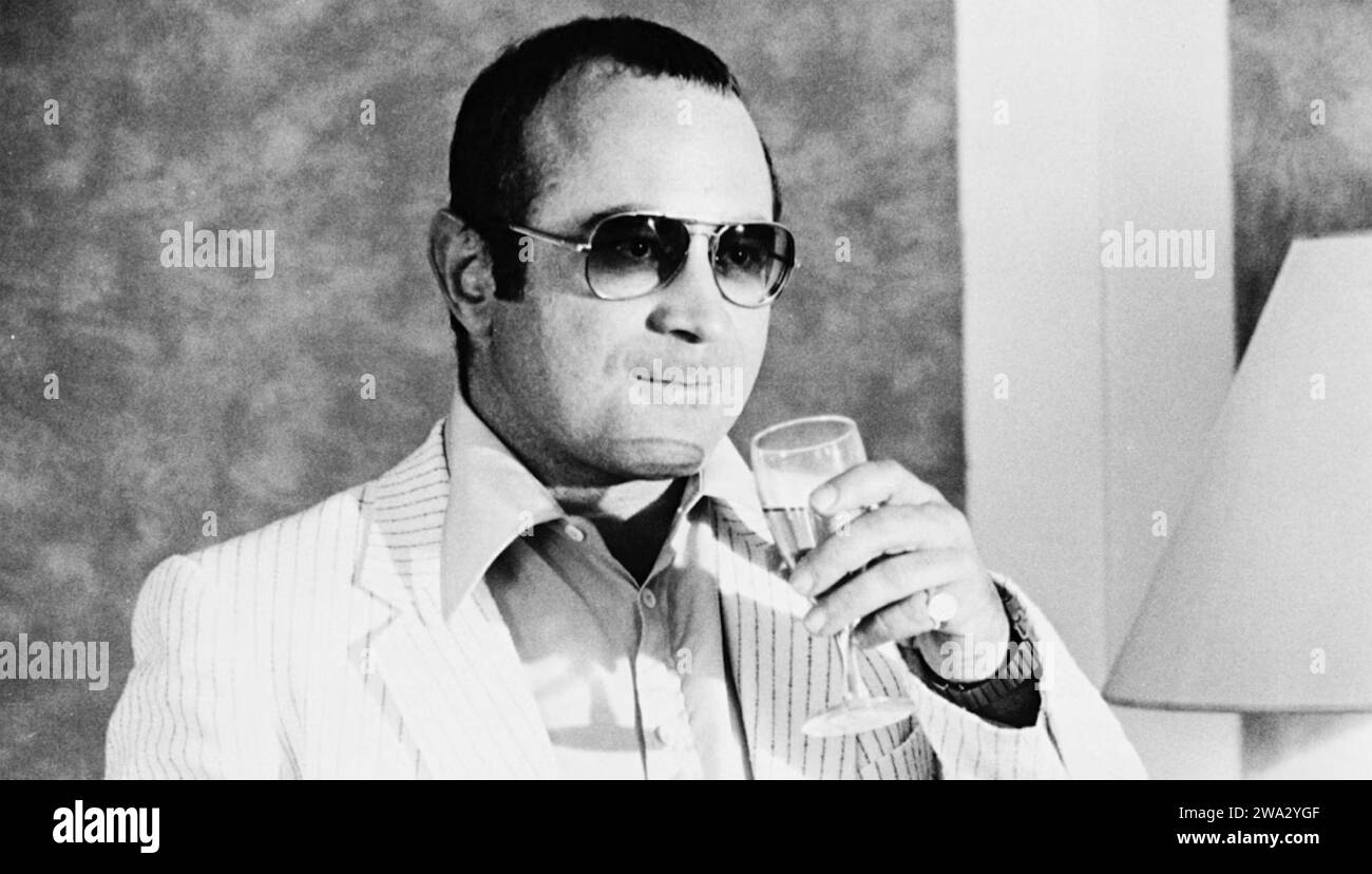 Bob hoskins long good hi-res stock photography and images - Alamy