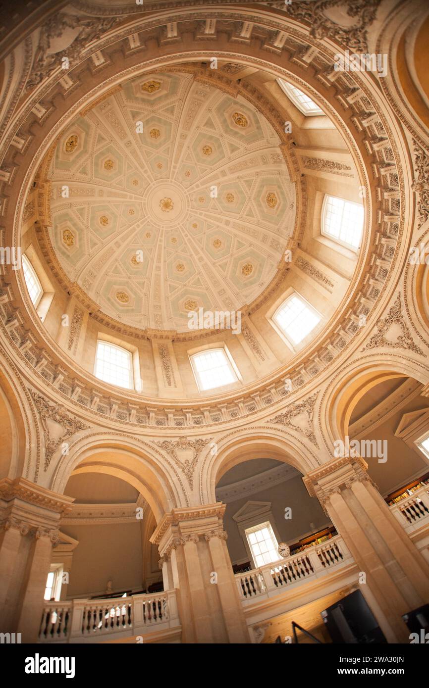Oxford university interior hi-res stock photography and images - Alamy