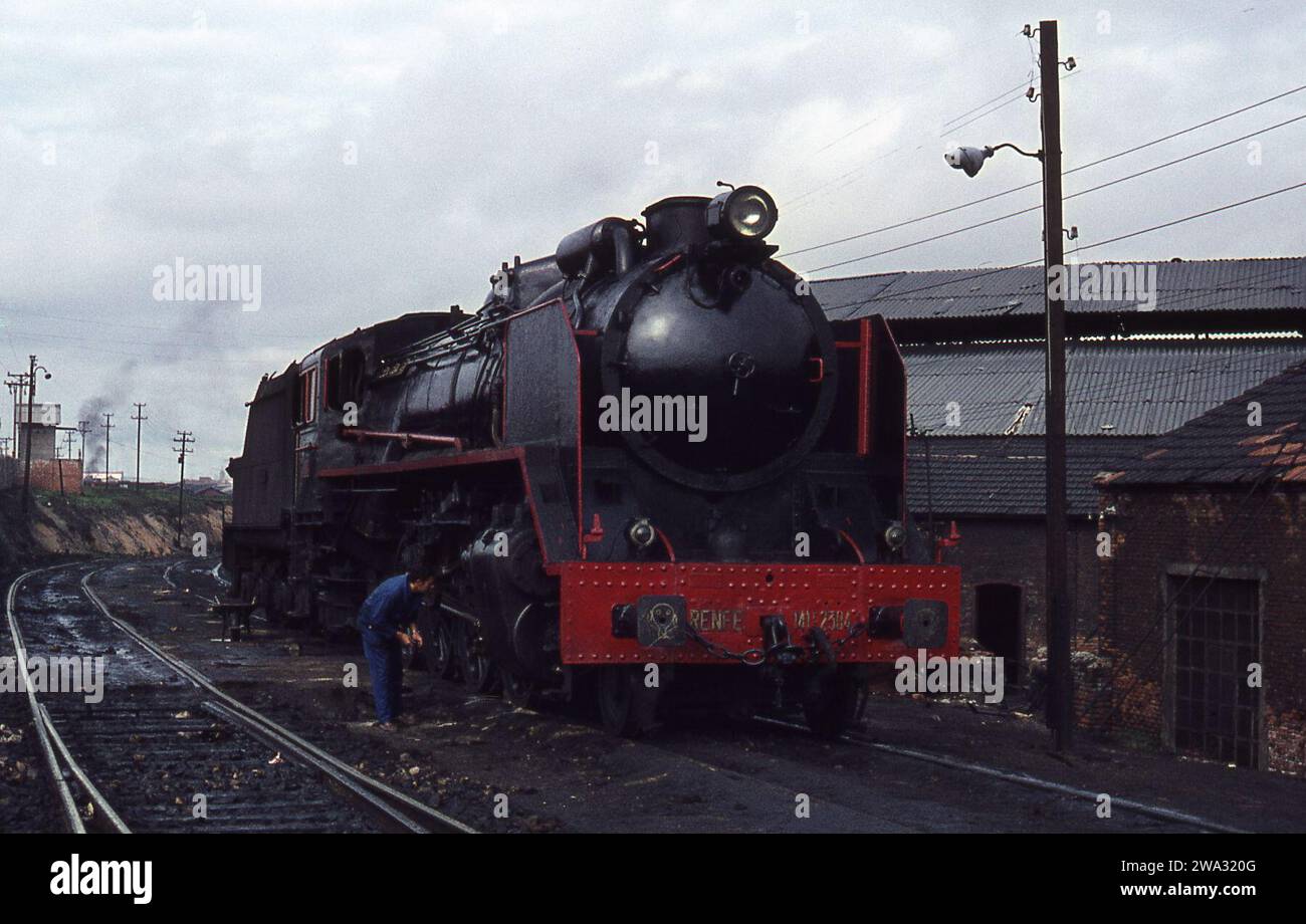 French steam engines at cerbere on spanish border at work hi-res stock ...