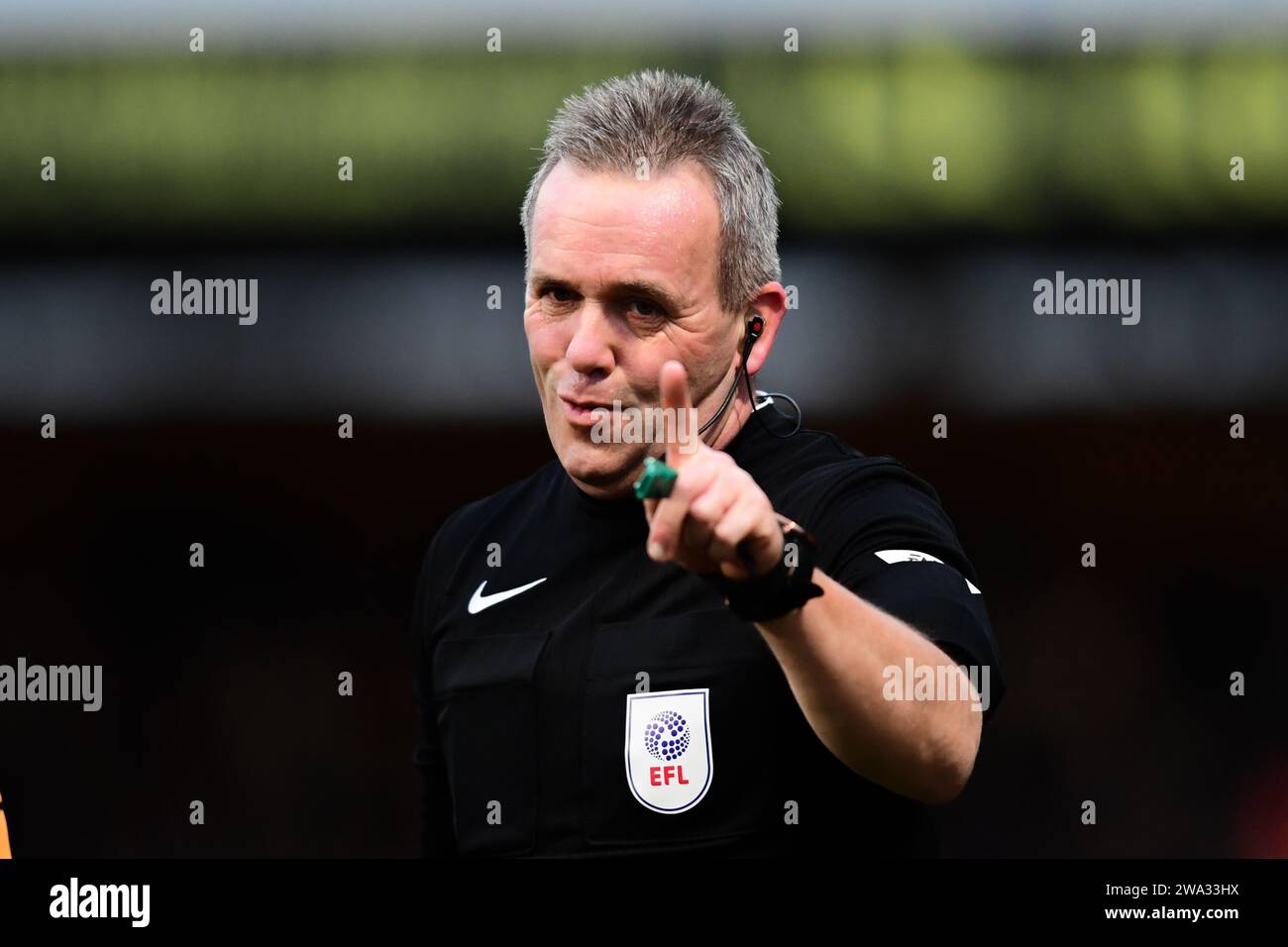 Carl brook referee hi-res stock photography and images - Alamy