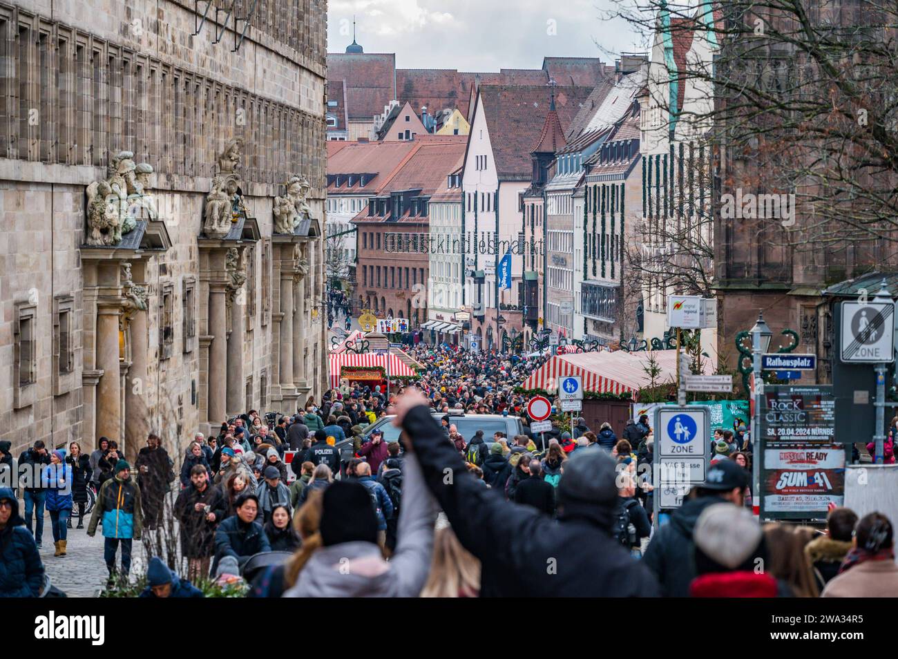 Christkindlesmarkt *** Christmas market Stock Photo - Alamy