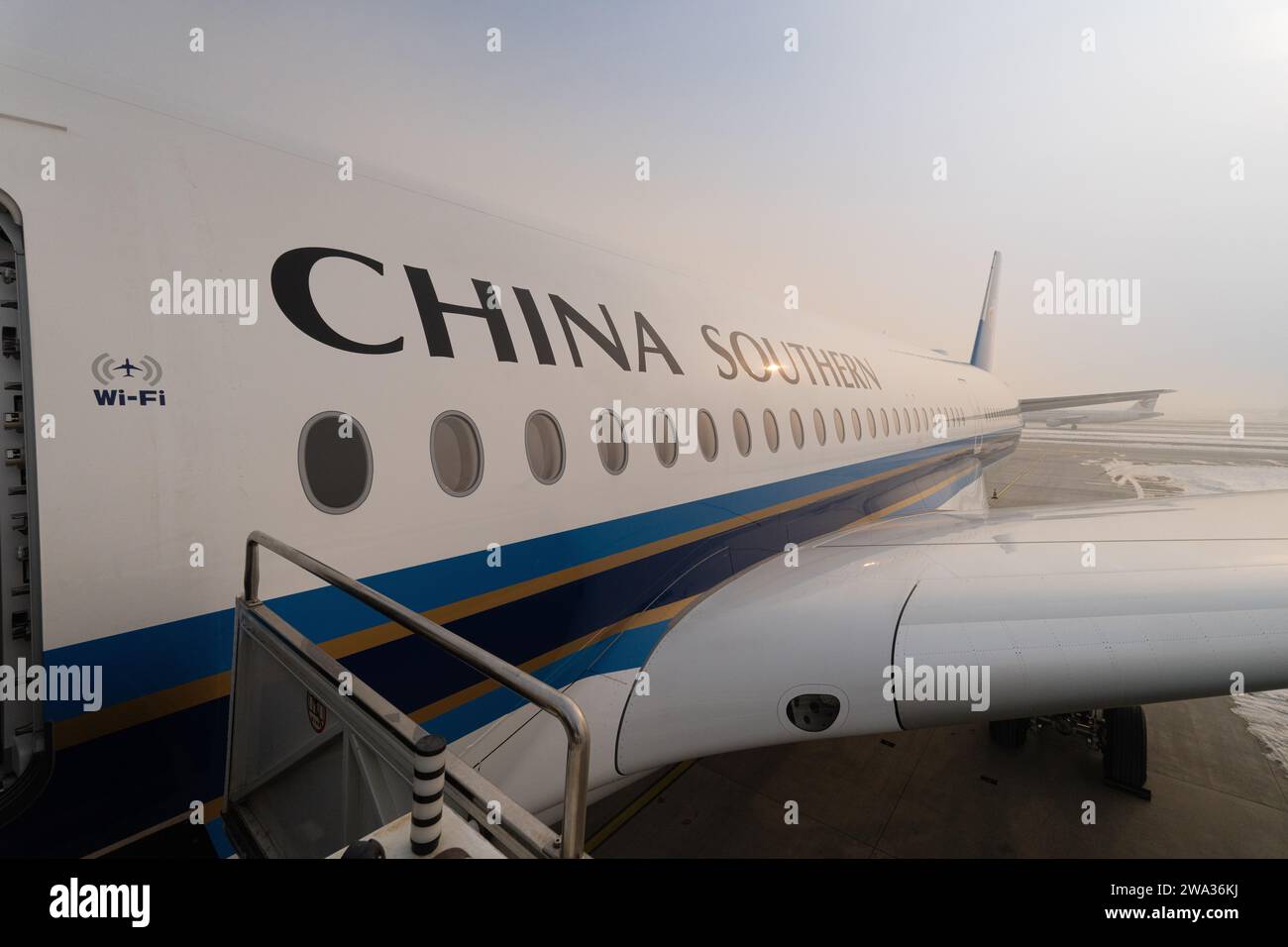 Wing china southern aircraft hi-res stock photography and images - Alamy