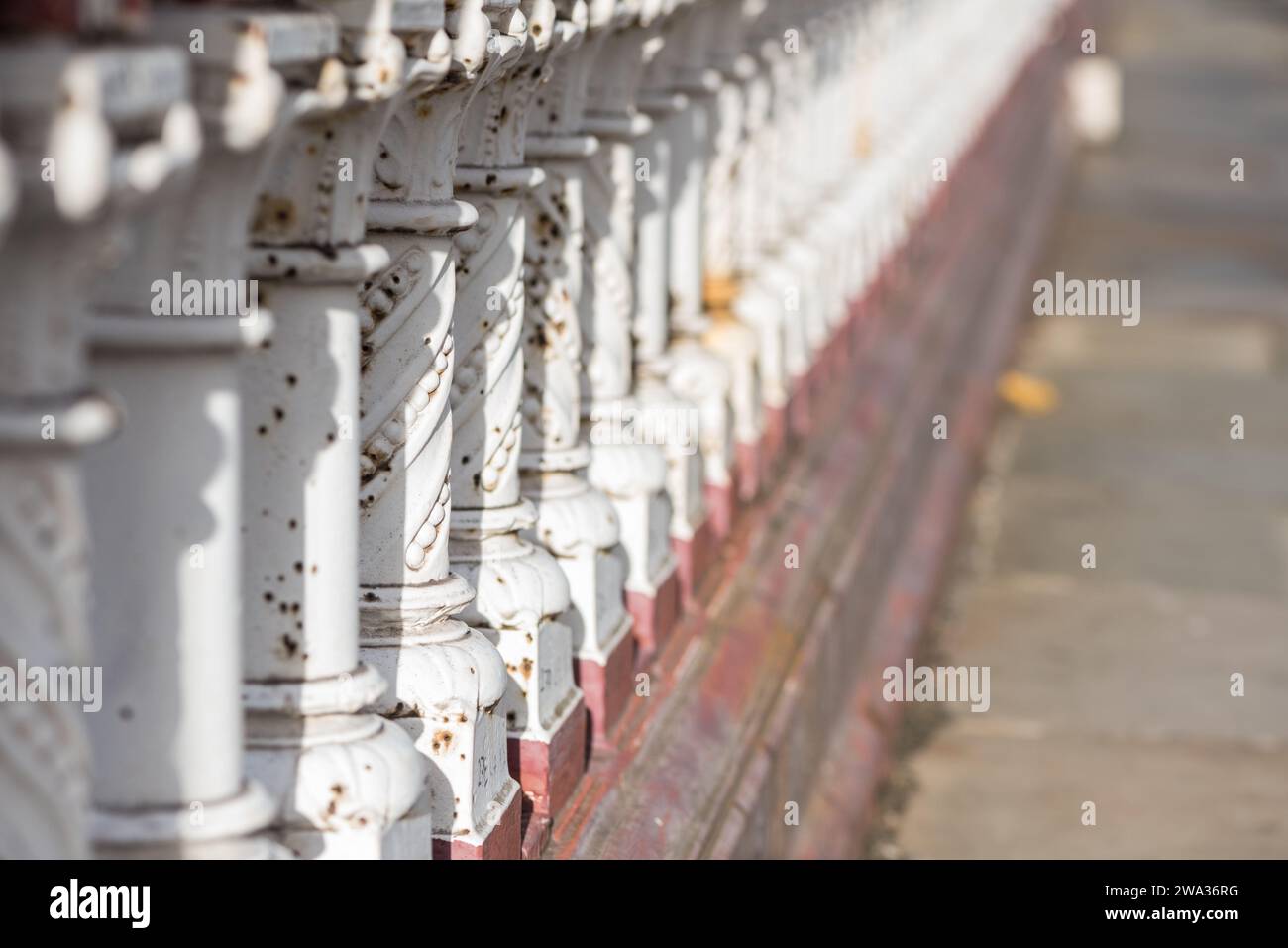 Close up of the north side balustrade on Blackfriars Bridge, London ...