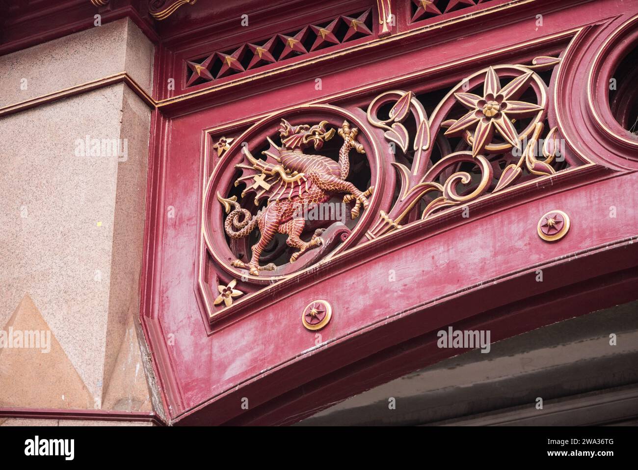 Details of the Victorian repainted and gilded (2013) Holborn Viaduct in ...