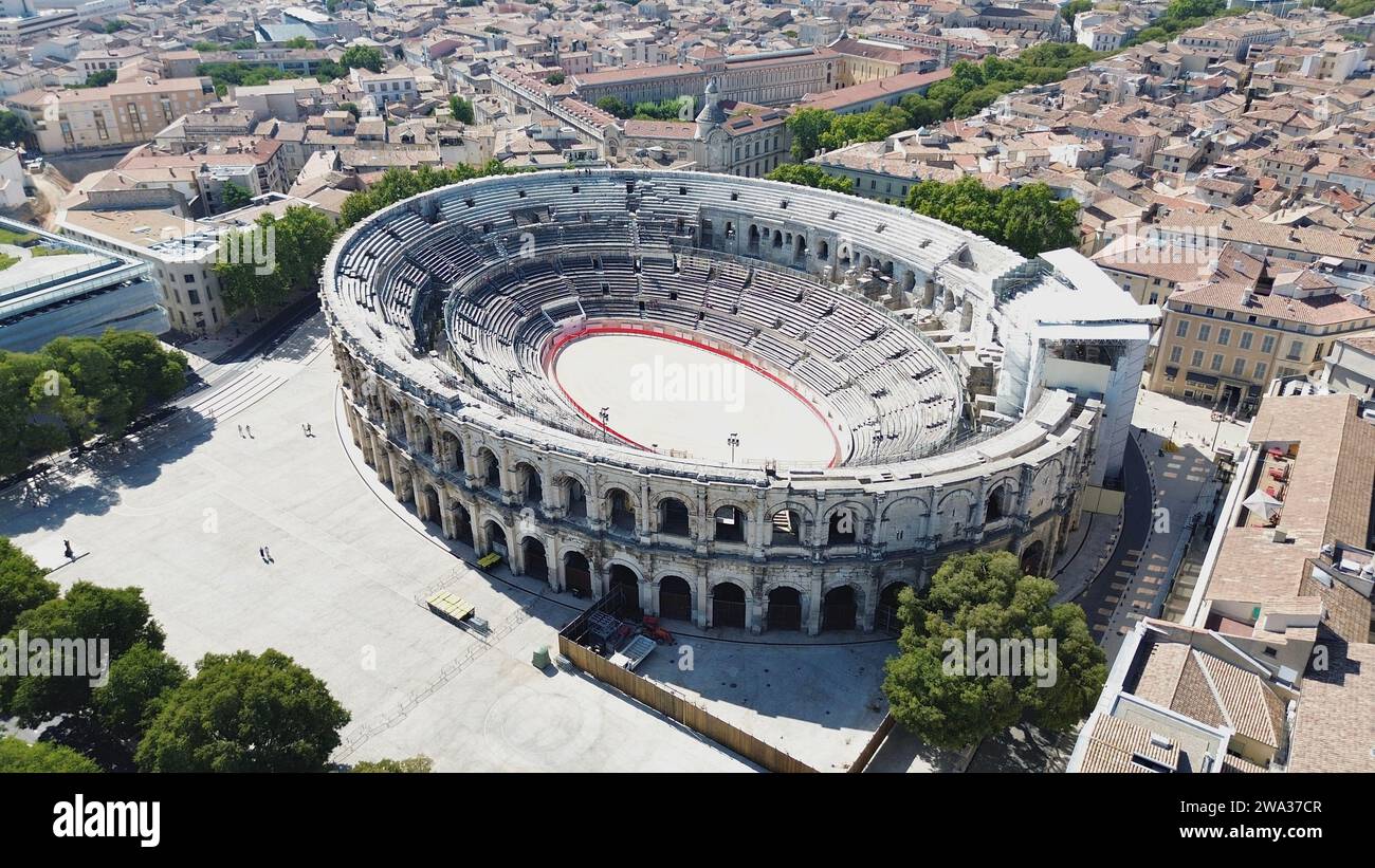 Arenes nimes hi-res stock photography and images - Alamy