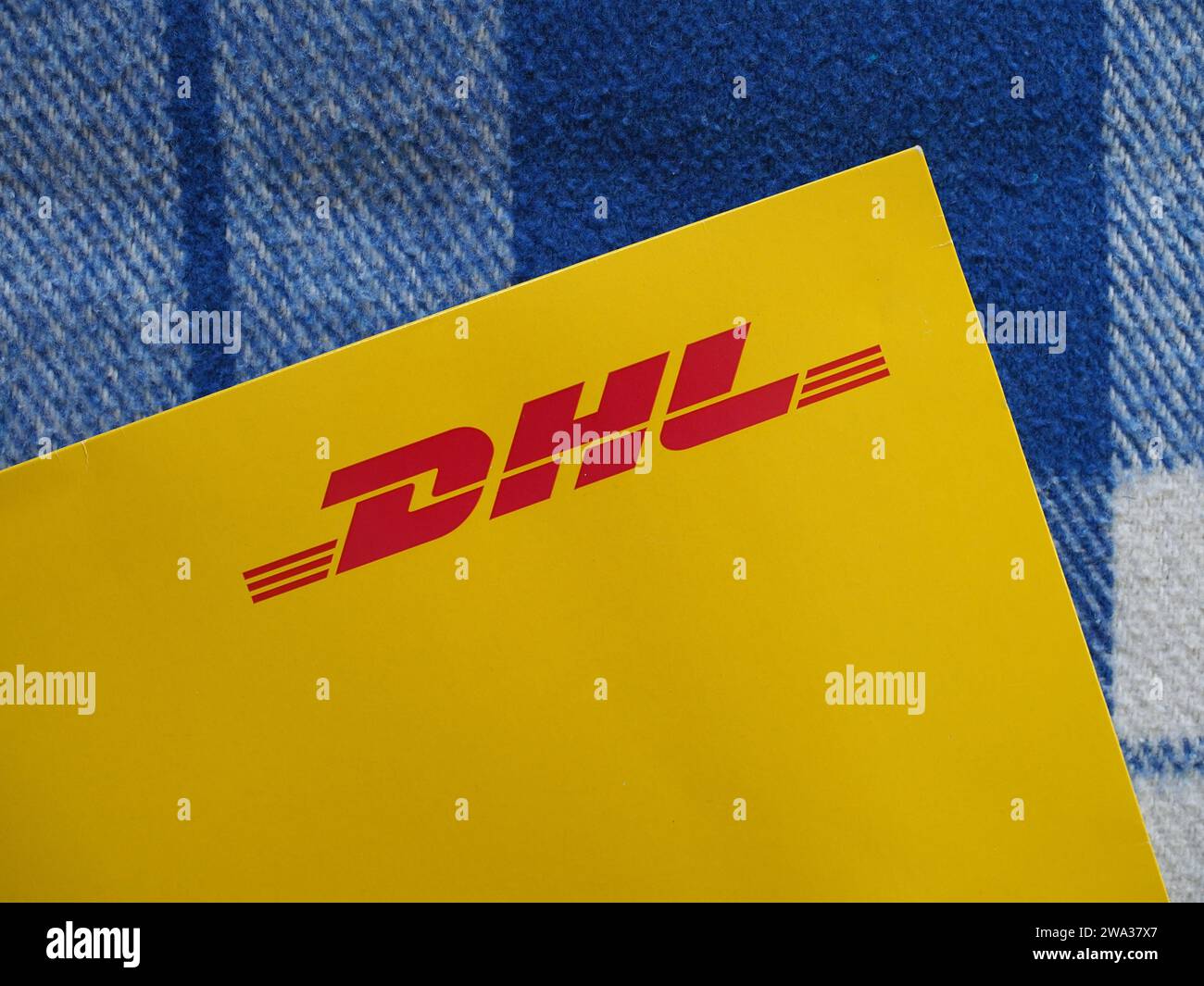 BONN, GERMANY - OCTOBER 25, 2023: DHL Express Envelope Stock Photo - Alamy