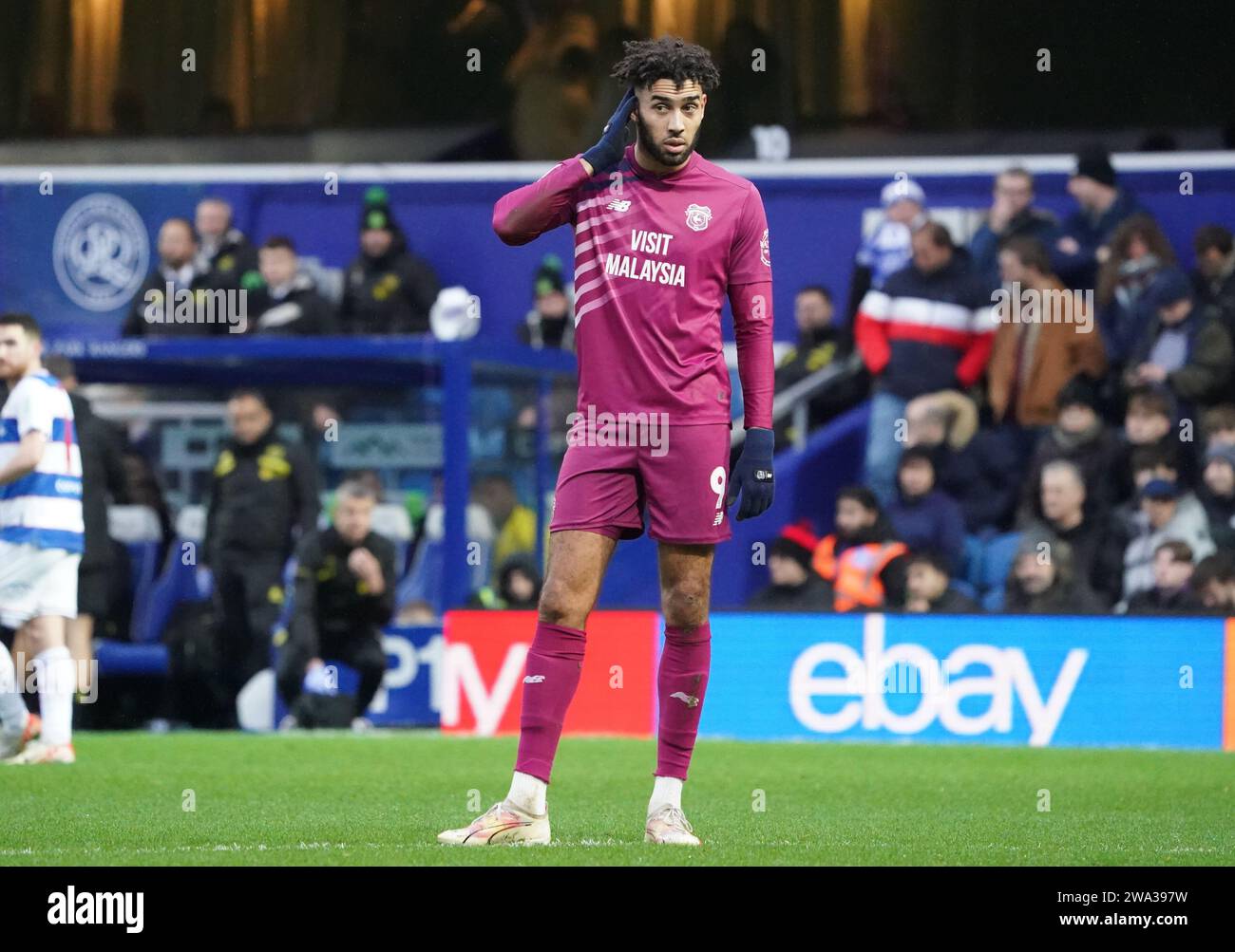 LONDON, ENGLAND - JANUARY 1: Kion Etete of Cardiff City during the Sky ...