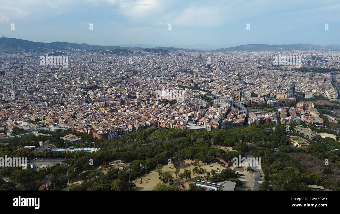 Barcelona cityscape drone 4k hi-res stock photography and images - Alamy