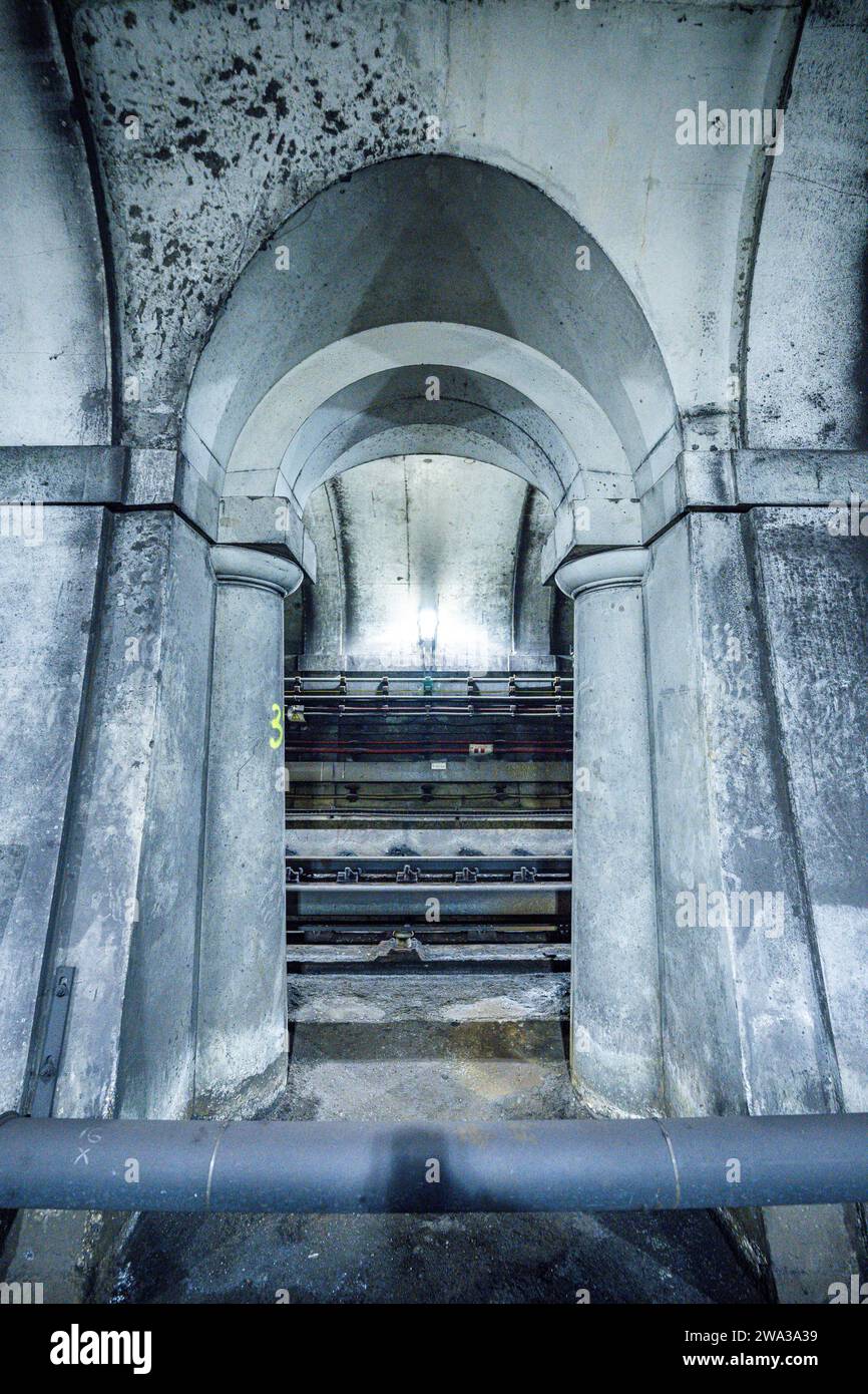 Brunel Tunnel from Rotherhithe Overground Station to Wapping. The first ...