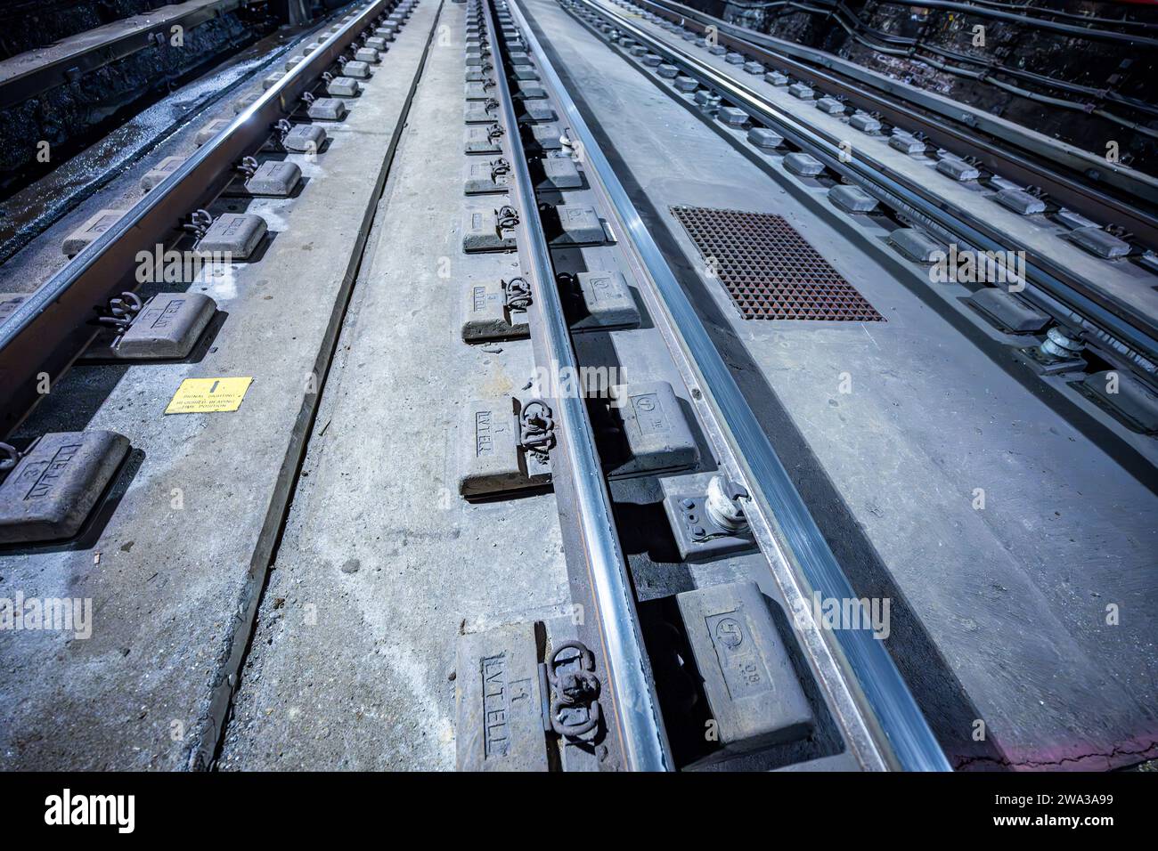 Brunel Tunnel from Rotherhithe Overground Station to Wapping. The first ...