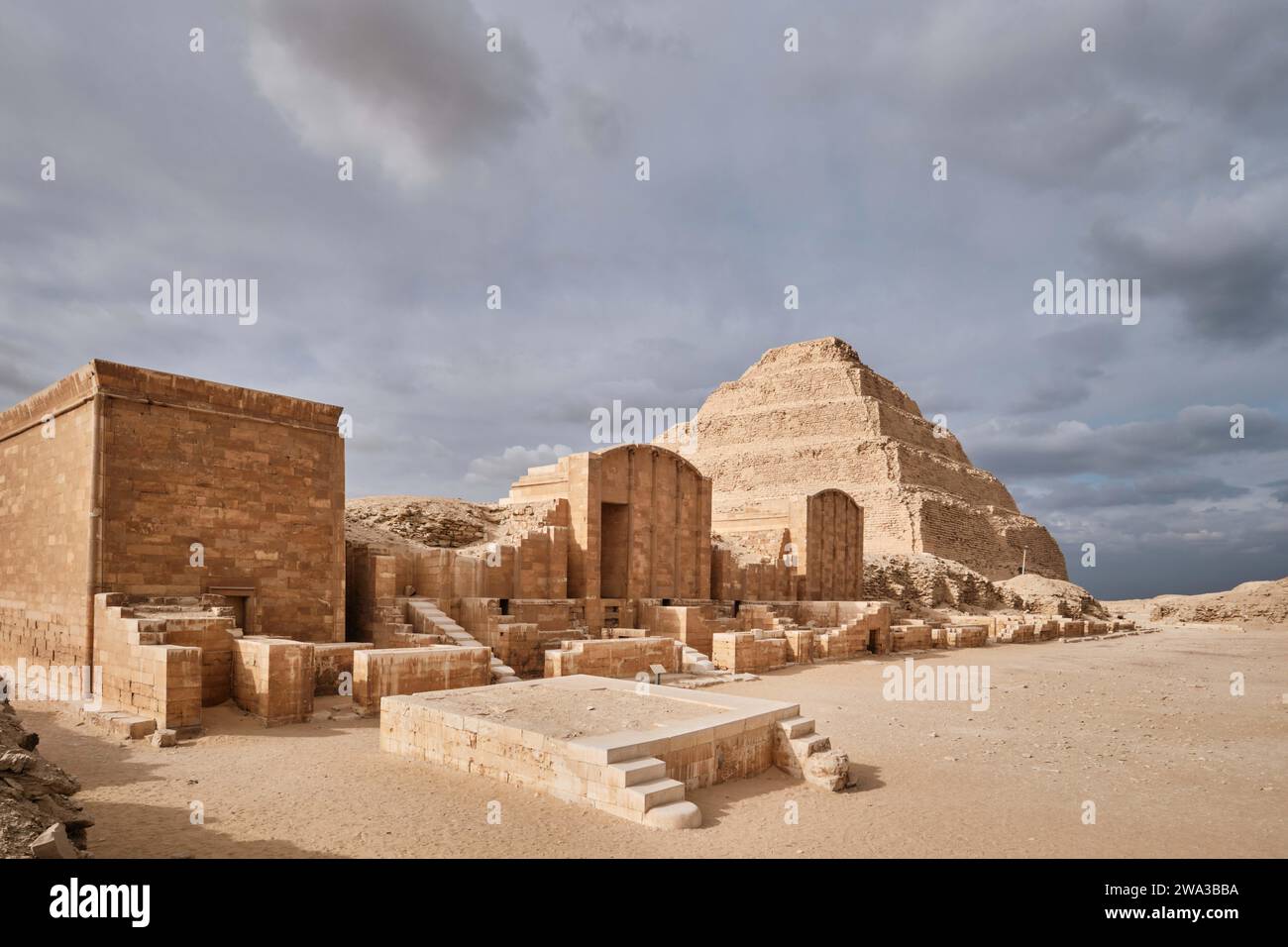 Hieroglyphics egypt pyramid hi-res stock photography and images - Alamy
