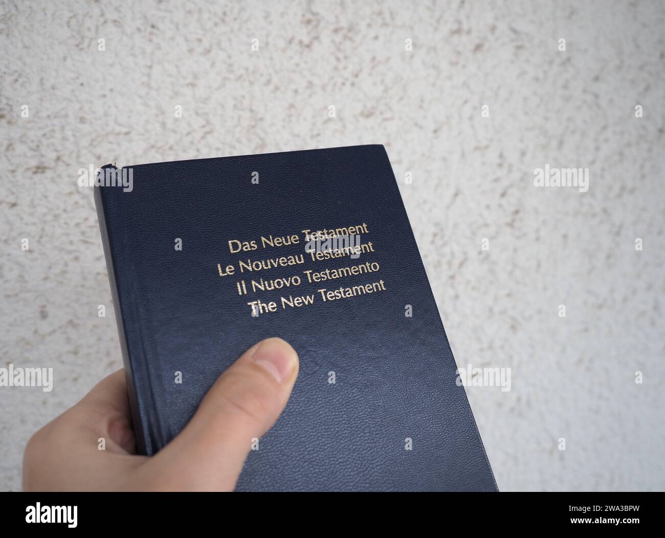 Multilingual bible hi-res stock photography and images - Alamy