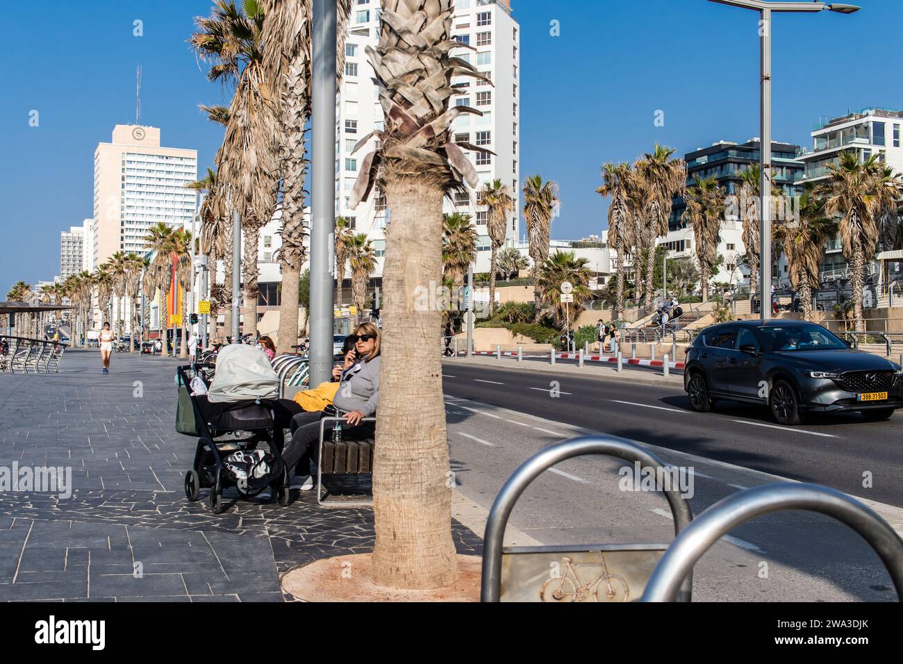 Tel aviv's promenade hi-res stock photography and images - Alamy