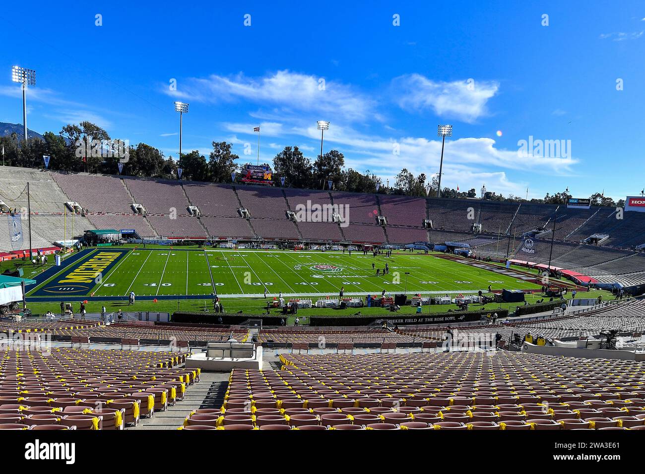 Pasadena, CA. 1st Jan, 2024. Over Views of the Rose Bow Stadium before ...