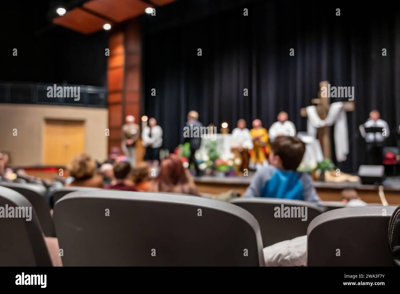 Personal service to the church hi-res stock photography and images - Alamy