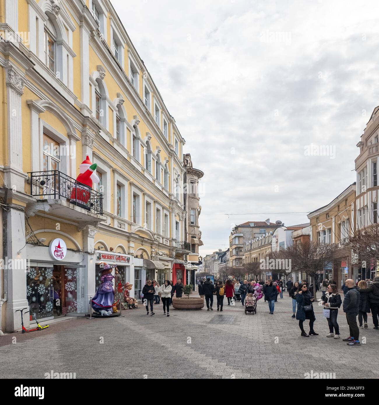 PLOVDIV, BULGARIA - DECEMBER 31, 2023: PPeople walking at Central pedestrian street Knyaz ...