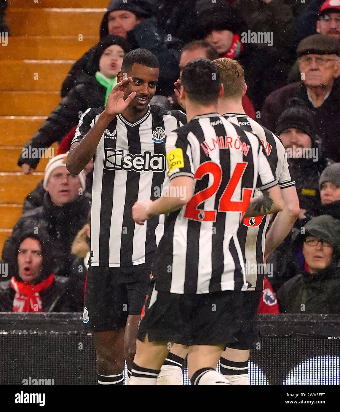 Newcastle United's Alexander Isak celebrates scoring their side's first ...