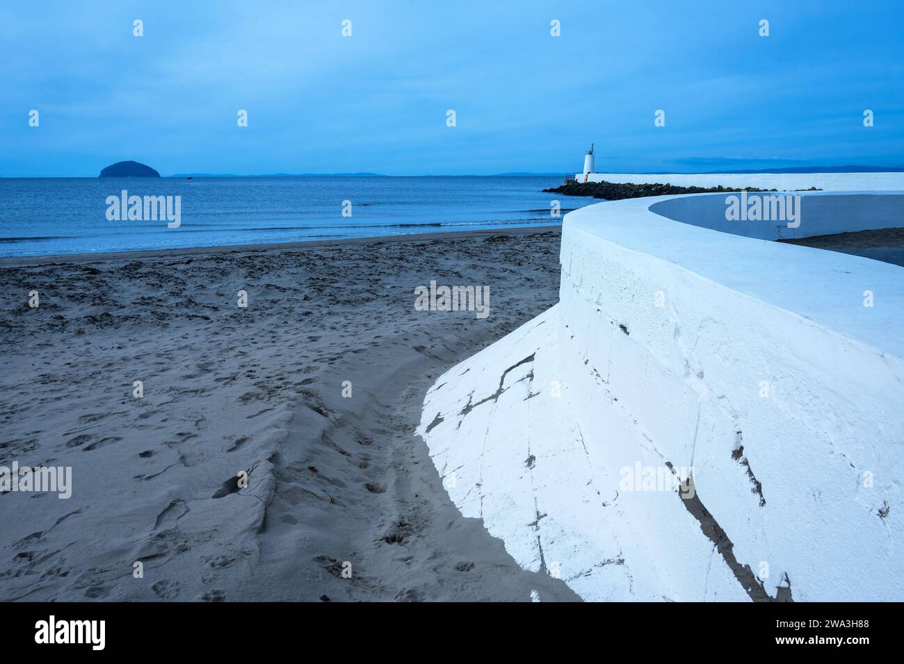 Girvan lighthouse hi-res stock photography and images - Alamy