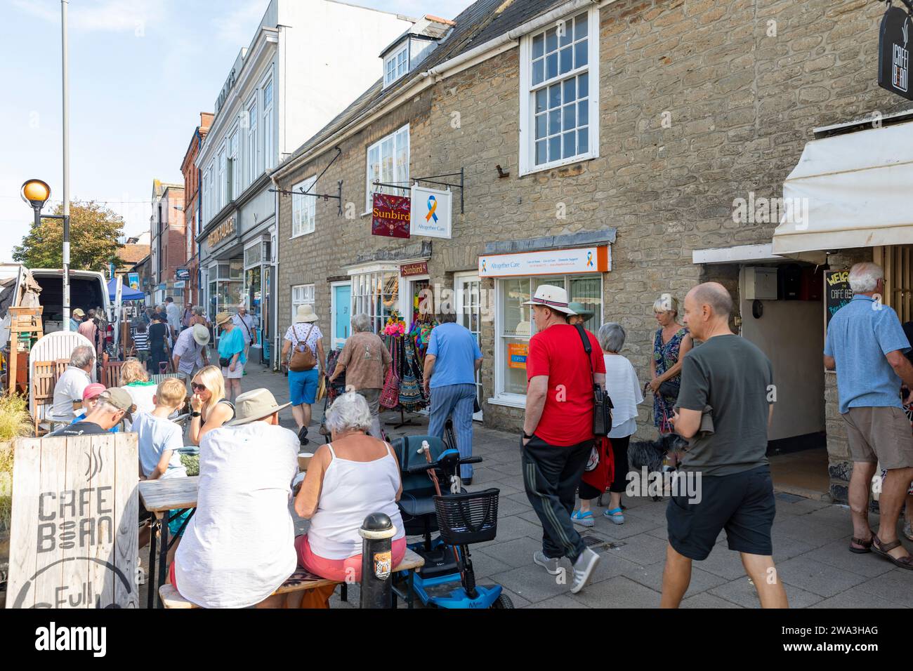 Bridport cafe hi-res stock photography and images - Alamy