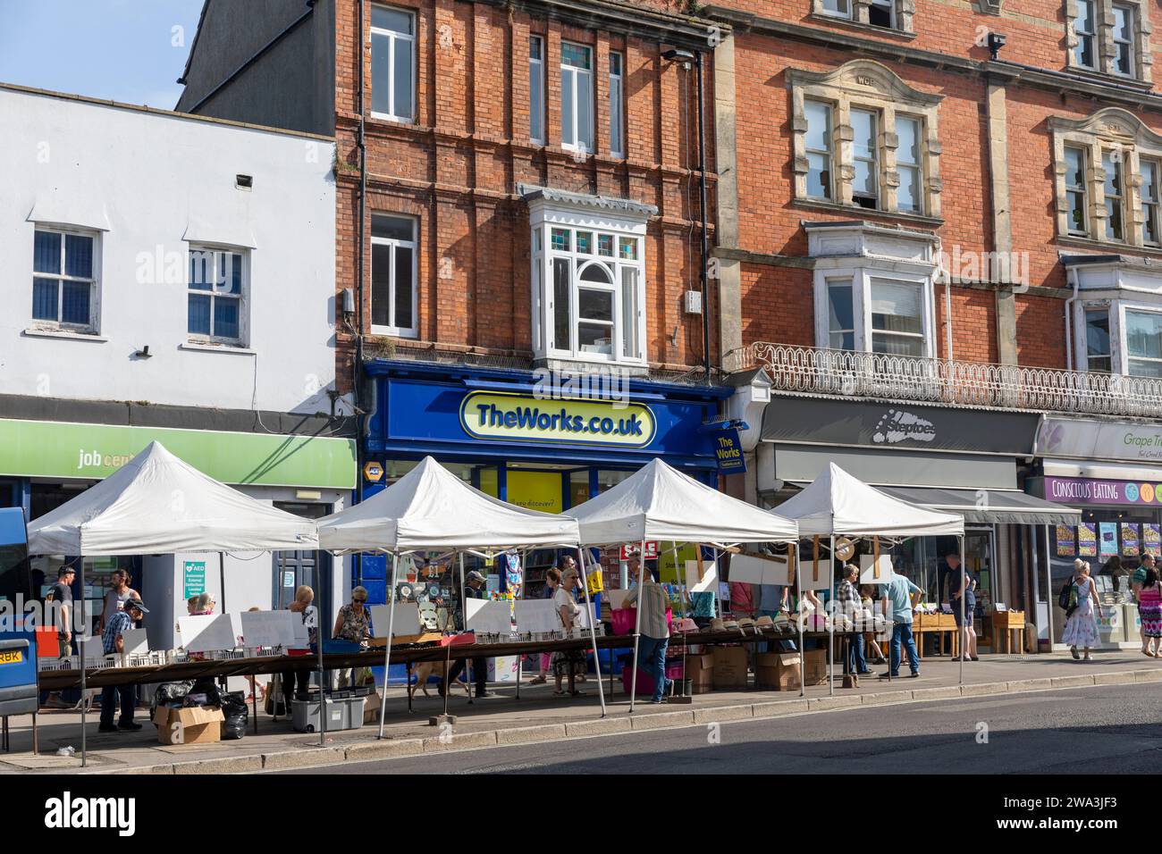 Bridport dorset high street hi-res stock photography and images - Alamy