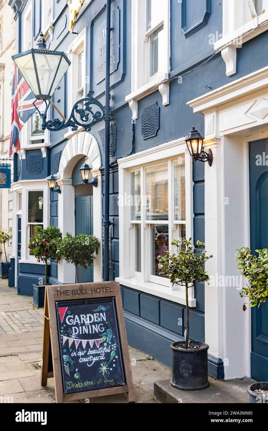 Bridport Dorset, The Bull Inn hotel on east street in the town centre ...