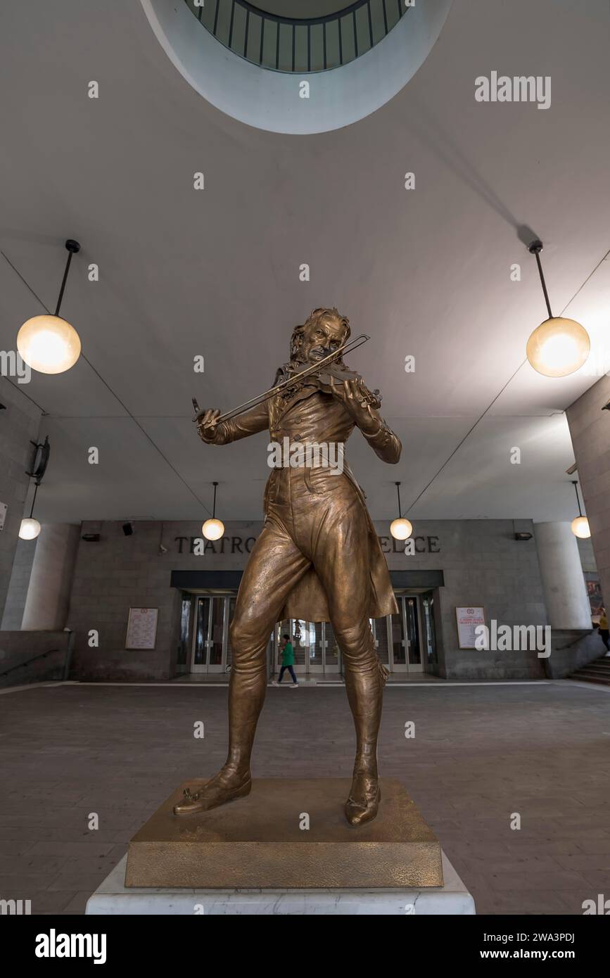 Bronze statue of the violinist Niccolo Paganini by the artist Niccolo ...