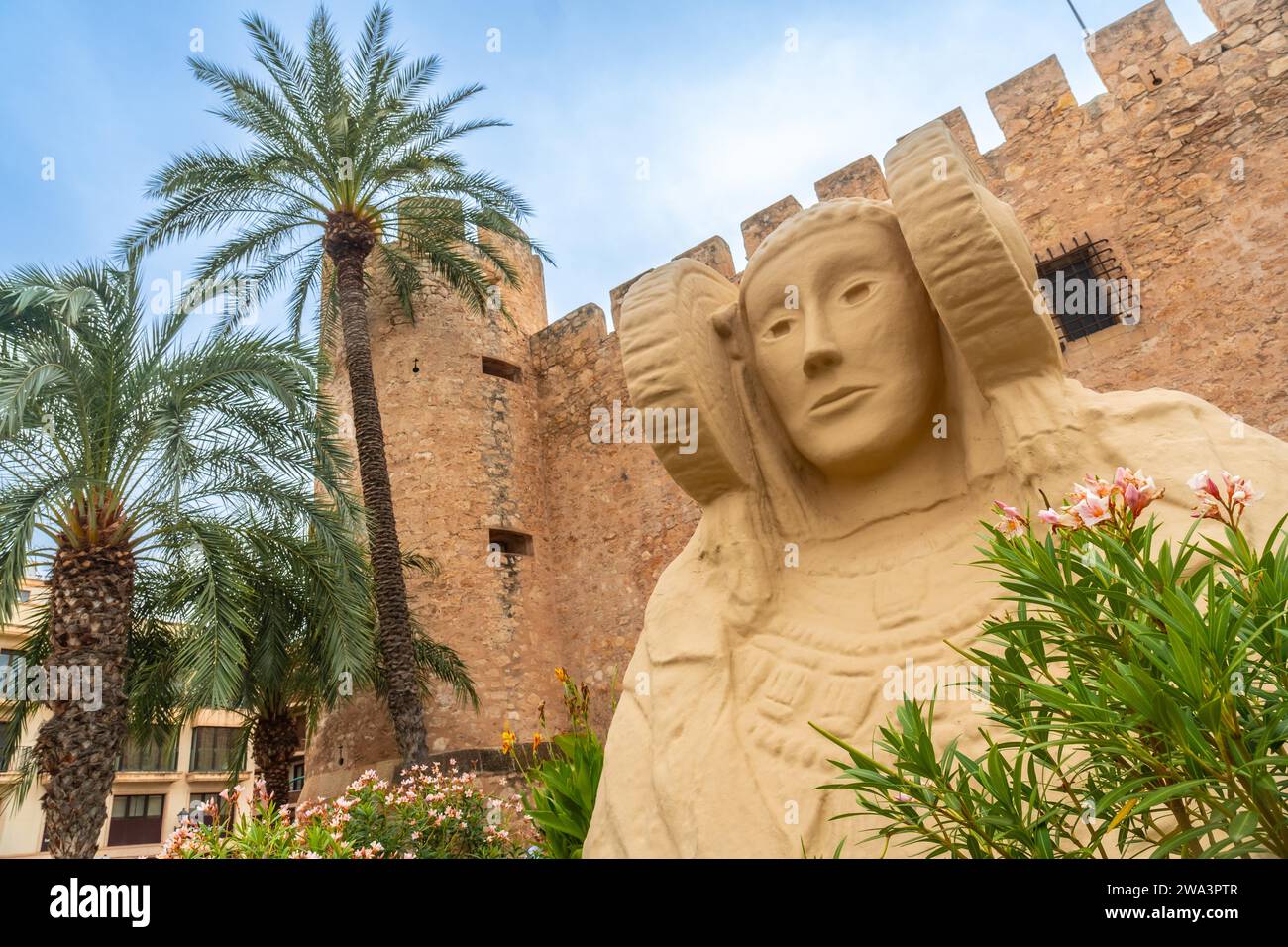 Sculpture of the Lady of Elche next to the Altamira Palace in Elche ...