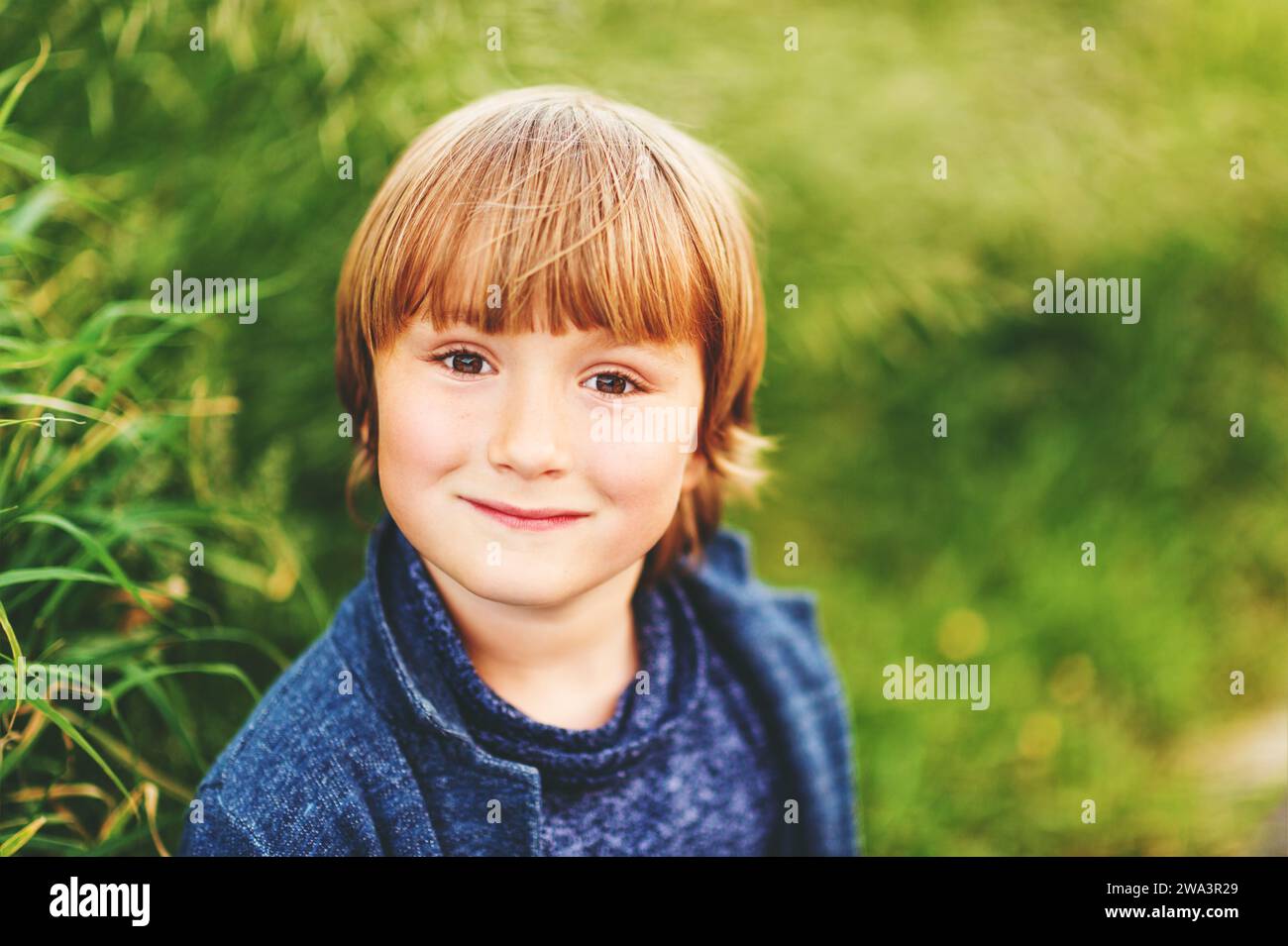 Outdoor portrait of adorable 6 year old kid boy Stock Photo - Alamy Outdoor portrait of adorable 6 year old kid boy Stock Photo - Alamy