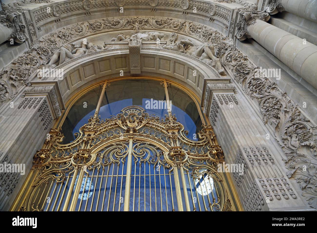 Golden gate to Petit Palais, Paris Stock Photo - Alamy