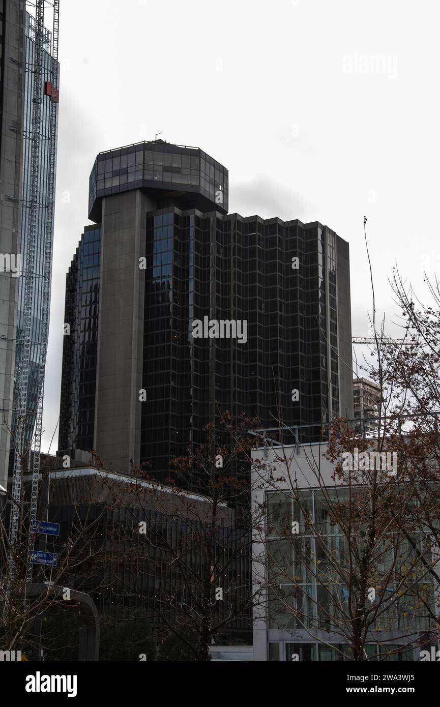 Office buildings in downtown Montreal, Quebec, Canada Stock Photo - Alamy
