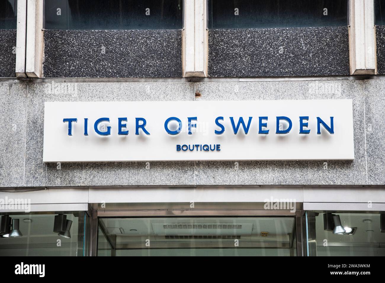 Downtown business signage hi-res stock photography and images - Alamy