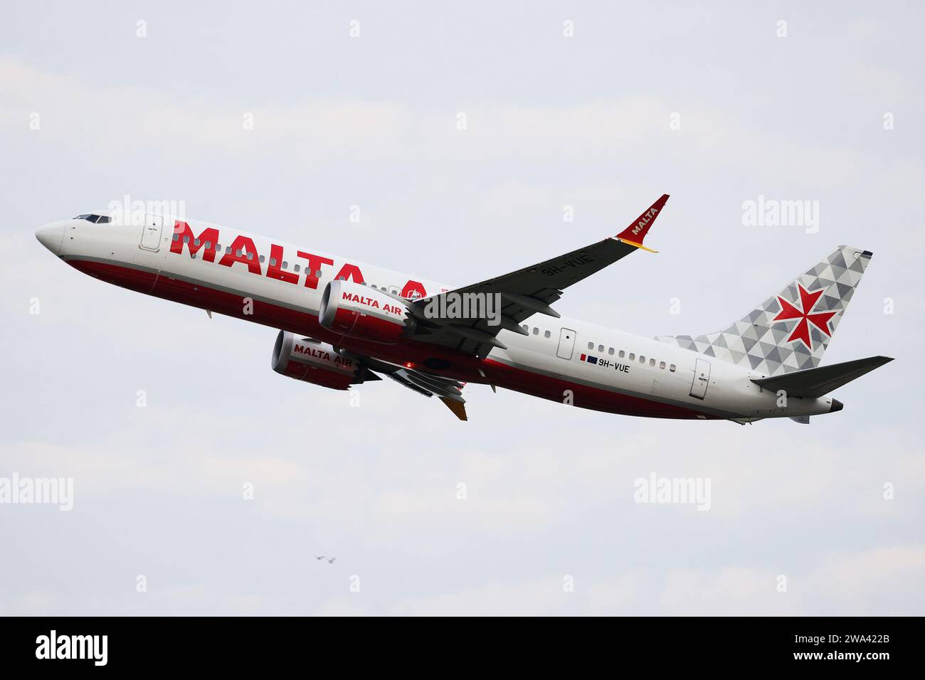 in the photo a Boeing 737 Max 800 of the Maltese company Malta Air ...