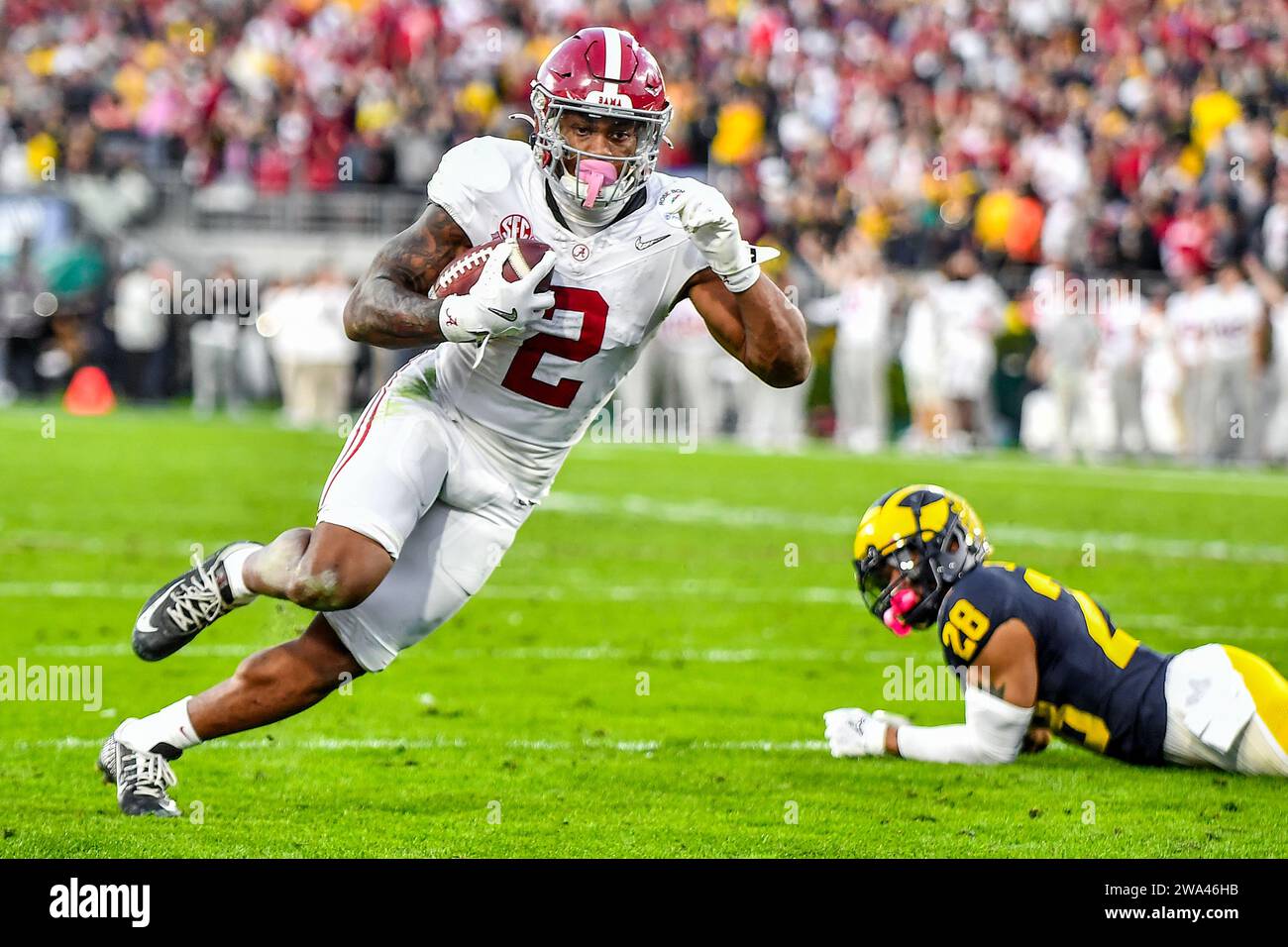 Pasadena, CA. 1st Jan, 2024. Alabama Crimson Tide running back Jase ...
