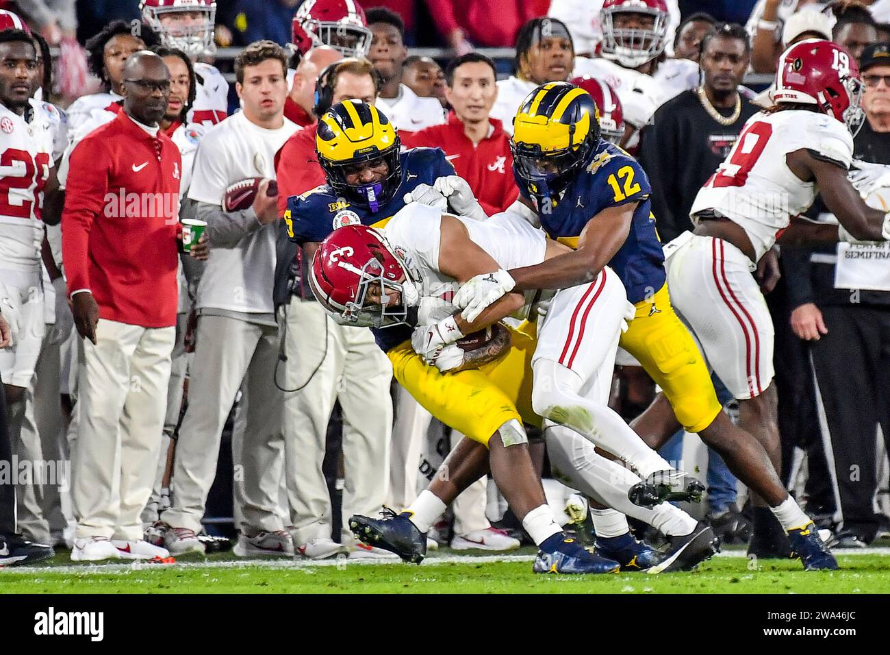 20240101 12 hi-res stock photography and images - Alamy